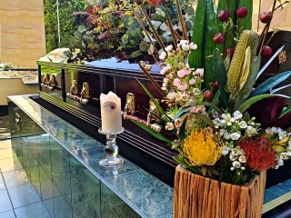 Funeral Directors Adelaide : Signature Funeral Services